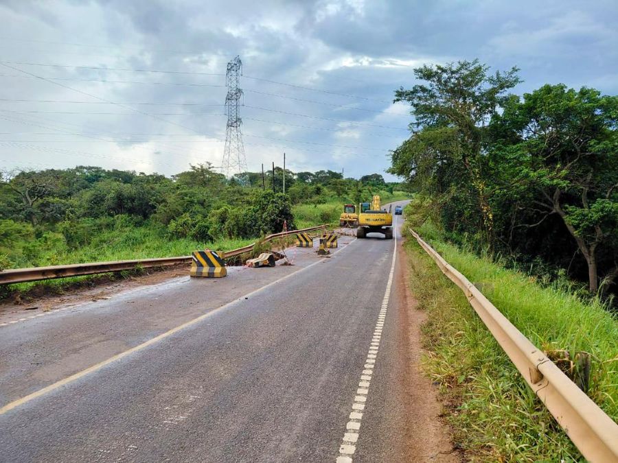 Karuma–Kamdini Road closed after major section collapses, traffic ...
