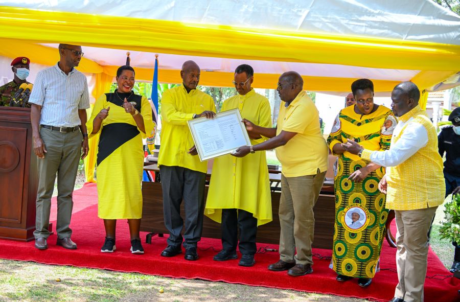 Museveni receives official victory declaration - UG Bulletin